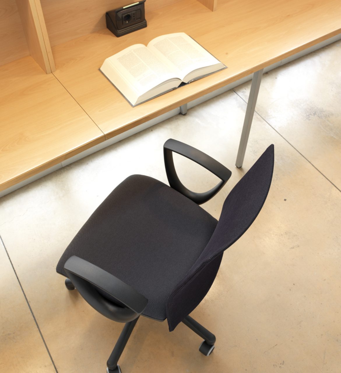 Design office furniture - Kastel